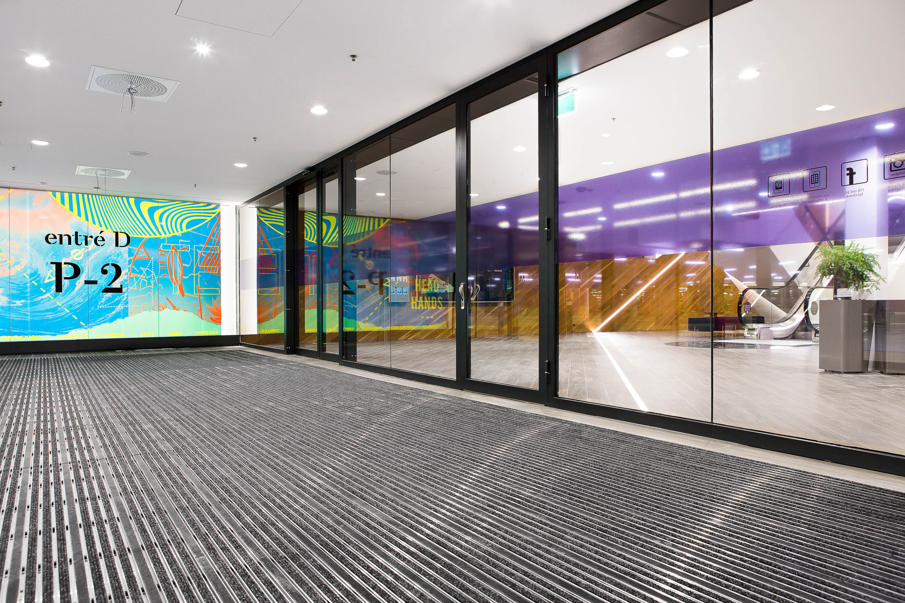 TRANSPORT HUBS ENTRANCE MATTING - GEGGUS Entrance Matting UK